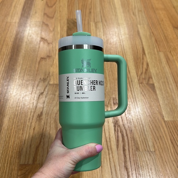 Stanley | Dining | Stanley Quencher H2 Flowstate Tumbler 30 Oz Jade ...
